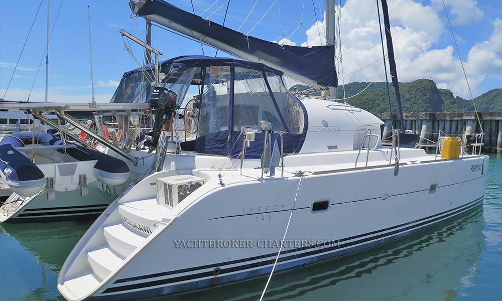 2003 Lagoon 380 S2 for sale in Langkawi - Malaysia